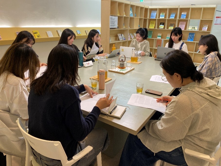 청소년의 삶과 공동체에 긍정적인 변화를 주는 창의적 진로 역량 기르기 인스파이어 × 하자 프로젝트 요즘 하자 하자센터